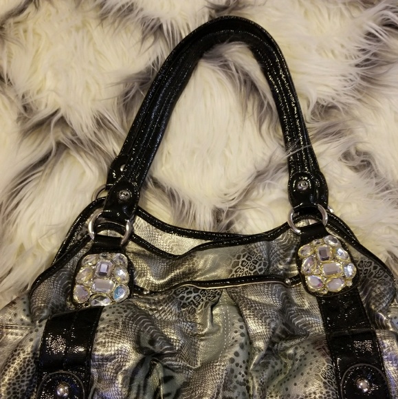 Kathy Van Zeeland | Bags | Kathy Bag | Poshmark